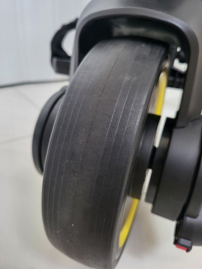 Doona Like Trike S5 stroller, Babies & Kids, Going Out, Strollers on ...