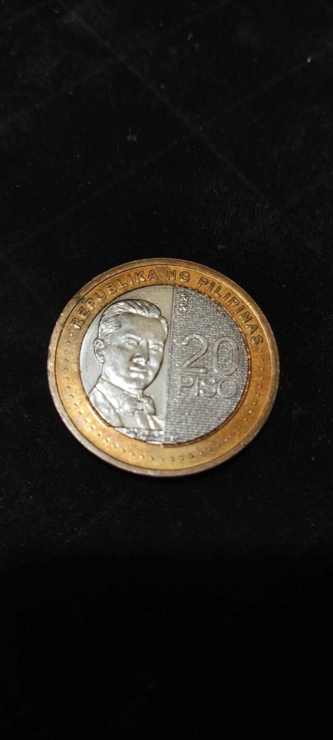 Error Coin 20 Peso Coin, Hobbies & Toys, Memorabilia & Collectibles ...