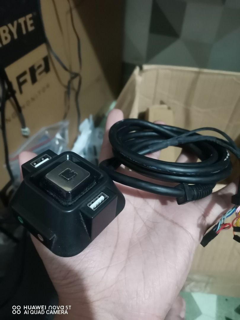 External Power Switch, Computers & Tech, Parts & Accessories, Cables ...