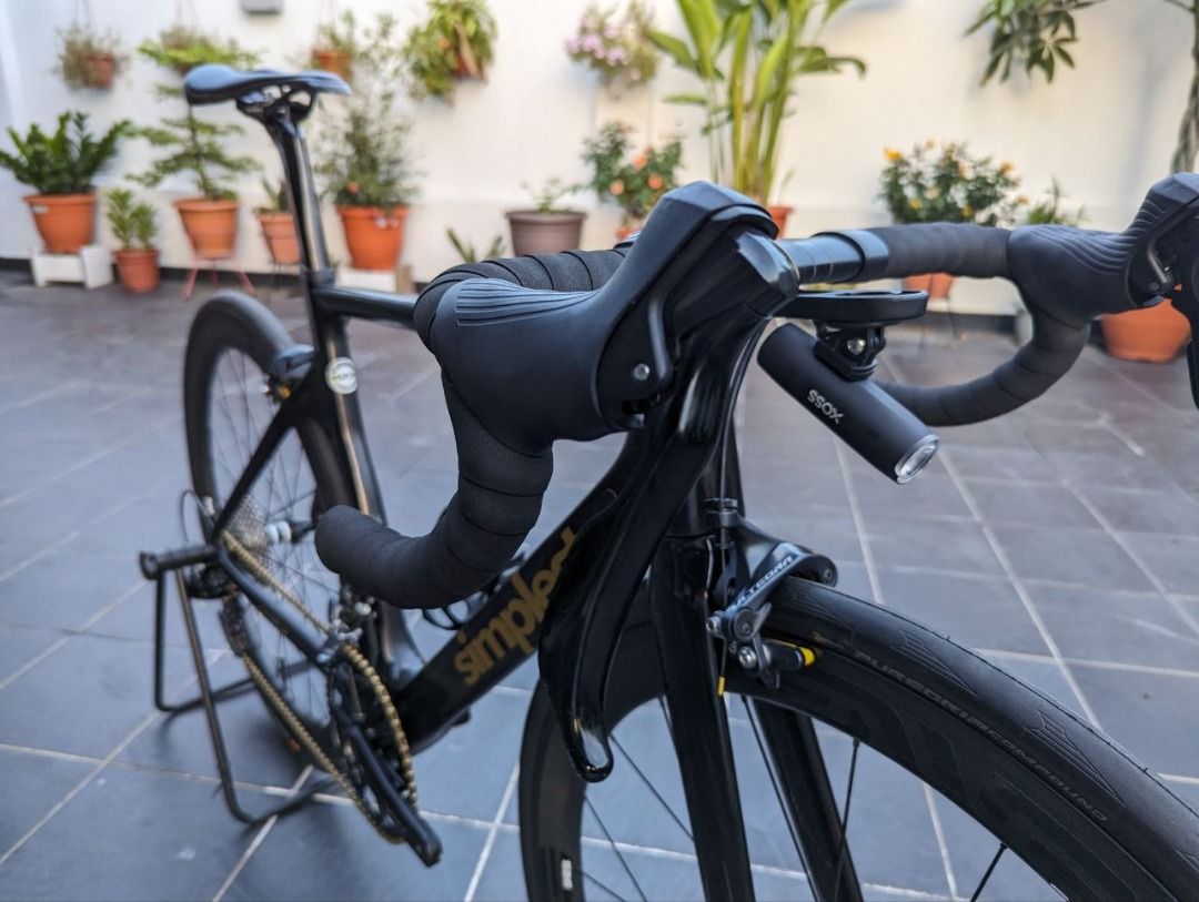 Fully Custom Carbon Twitter Thunder Road Bike, Sports Equipment ...