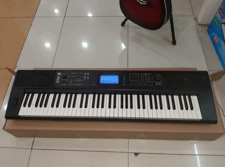Global GL - 655 73 keys electronic piano keyboard, Hobbies & Toys ...