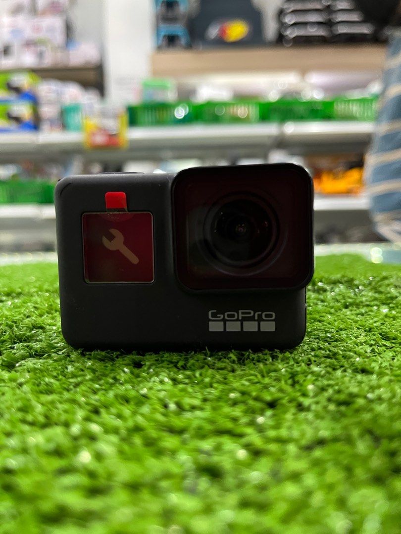Go pro hero 7 black, Photography, Cameras on Carousell
