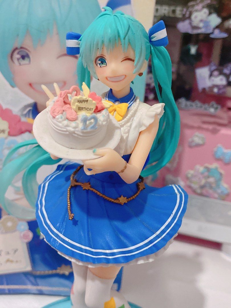 Hatsune Miku Birthday Cake Prize Figure (Taito), Hobbies & Toys, Toys ...