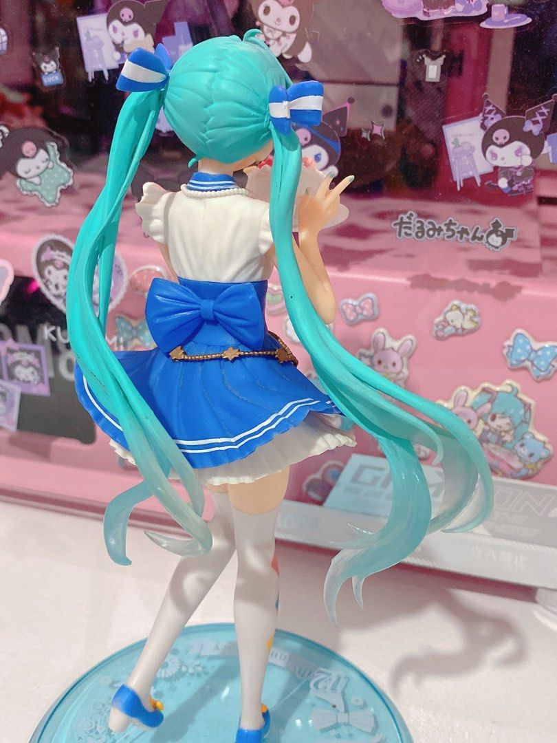 Hatsune Miku Birthday Cake Prize Figure (Taito), Hobbies & Toys, Toys ...