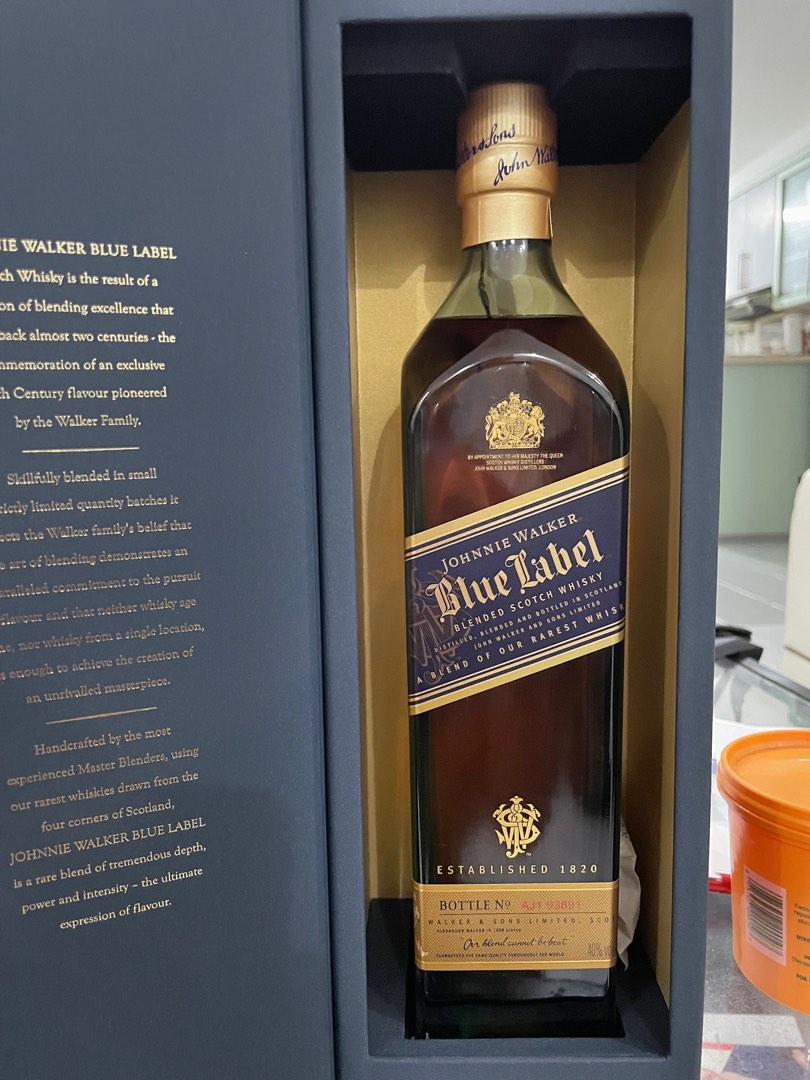 Johnnie Walker Blue Label 750ml (Amazon 228$), Food & Drinks, Alcoholic Beverages on Carousell