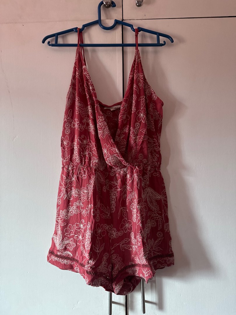 LA hearts romoer, Women's Fashion, Dresses & Sets, Rompers on Carousell