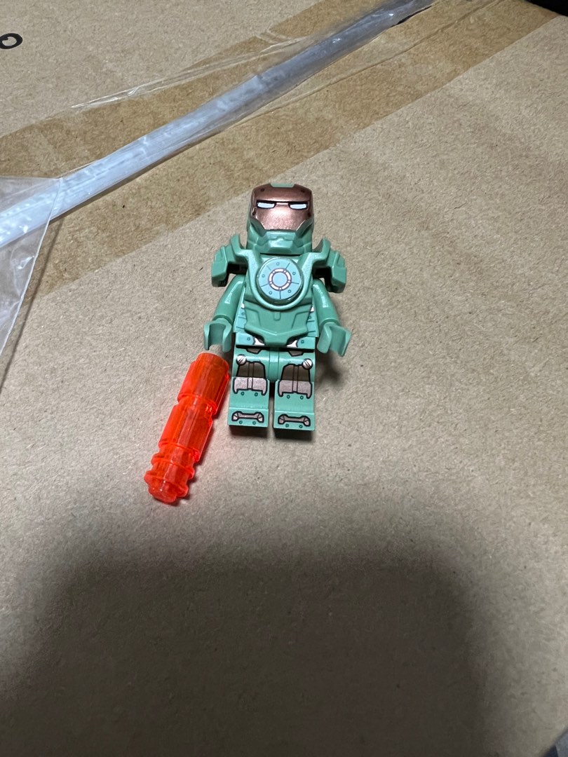 LEGO IRON MAN MARK 37 (76048), 興趣及遊戲, 玩具 & 遊戲類 - Carousell