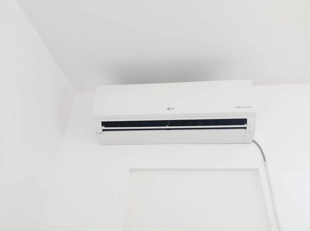 LG Standard Dual Inverter Split Type Aircon, TV & Home Appliances, Air ...