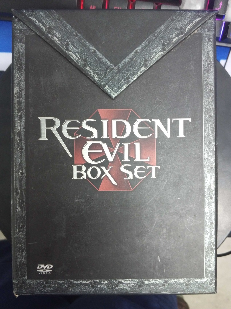 [Limited Edition Taiwan Exclusive] Resident Evil Trilogy Box Set ...