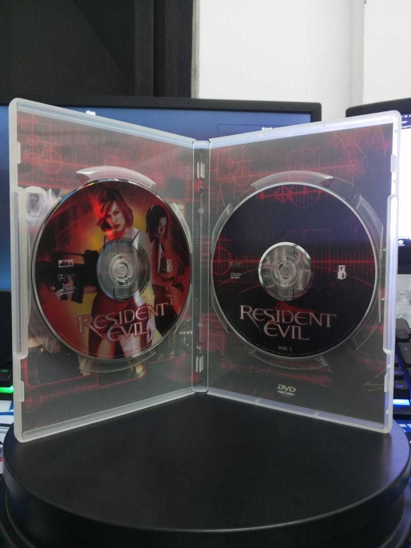[Limited Edition Taiwan Exclusive] Resident Evil Trilogy Box Set ...
