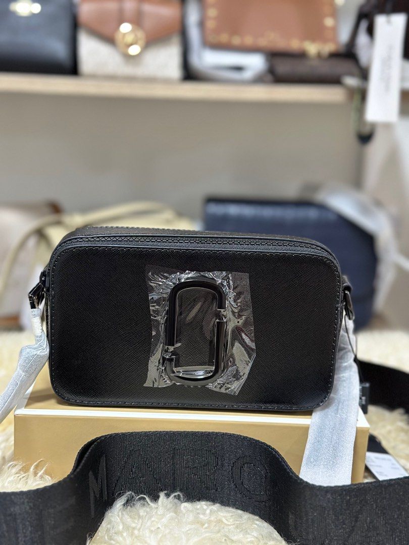 Mj Snapshot Camera bag, Luxury, Bags & Wallets on Carousell