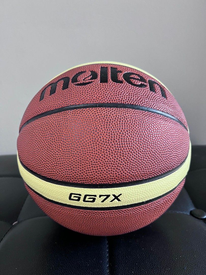 Molten Basketball, Sports Equipment, Sports & Games, Racket & Ball ...