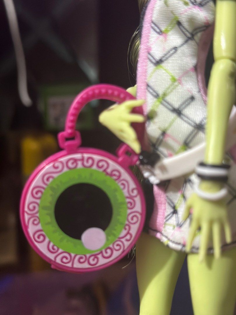 Monster High Iris Clops SDCC Doll, Hobbies & Toys, Toys & Games on ...