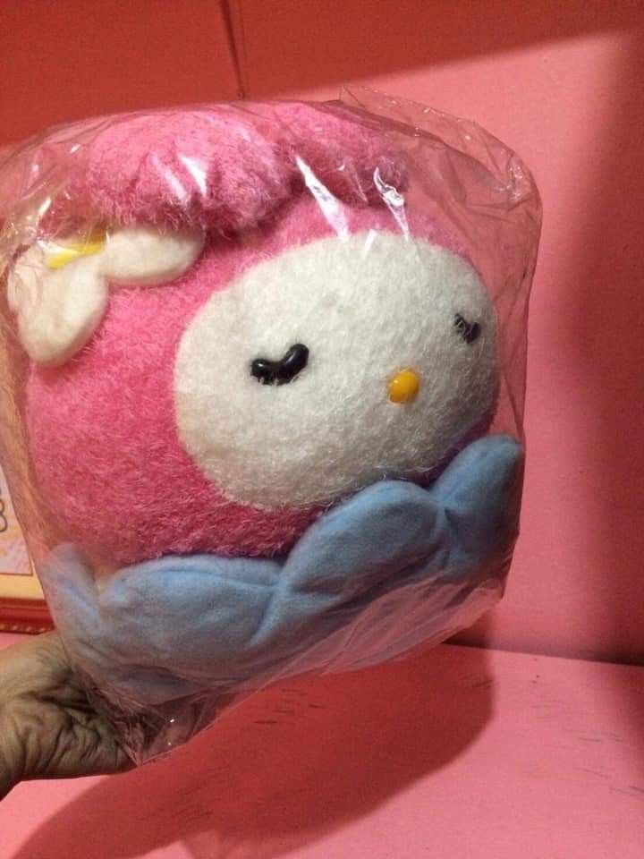 My Melody Sleeping On Flower Plush Hobbies And Toys Toys And Games On Carousell