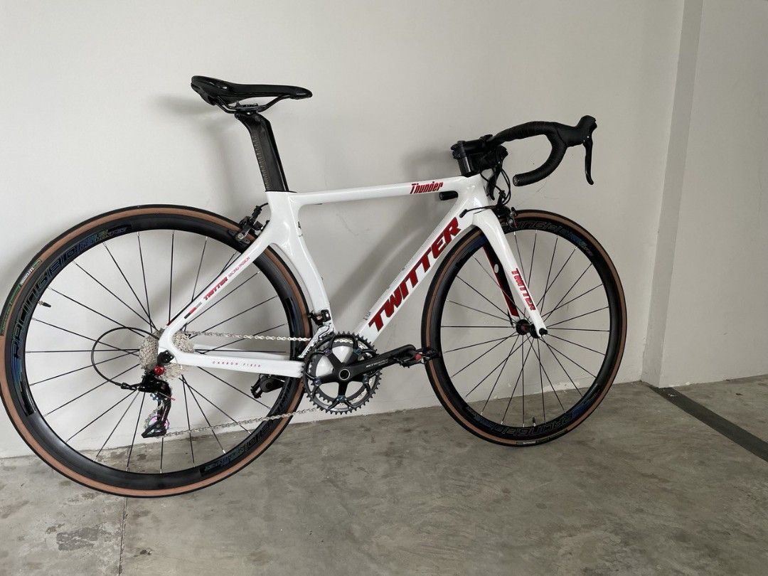 NEW Twitter Thunder 22 Speed Carbon fibre Road Bike 8.9kg lightweight ...