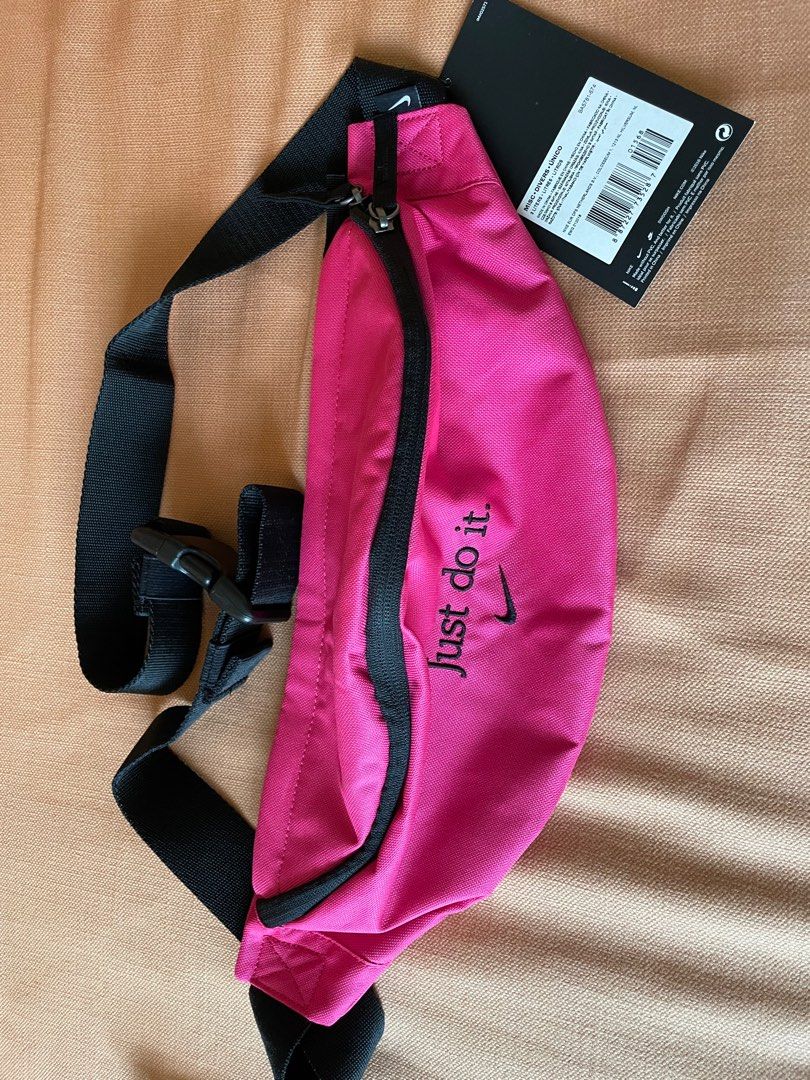 Nike Bum Bag/Sling/Fanny Pack, Men's Fashion, Bags, Belt bags, Clutches ...