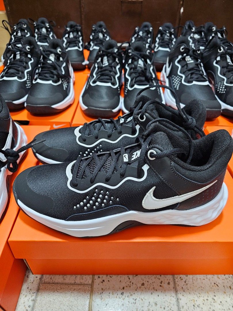 Nike Fly By Mid 3, Men's Fashion, Footwear, Sneakers on Carousell