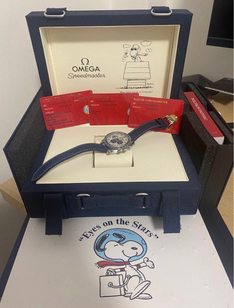 Omega Speedmaster Snoopy, Luxury, Watches on Carousell