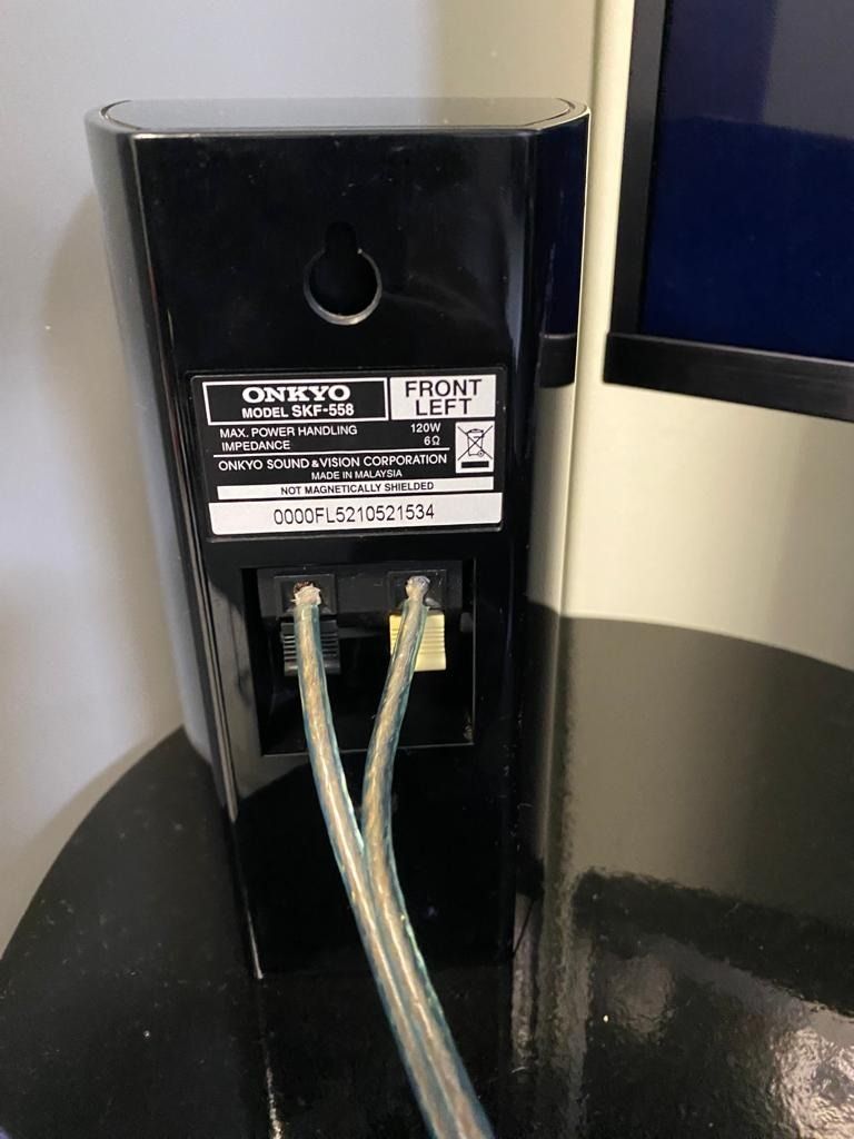 ONKYO HOME THEATRE SPEAKER SYSTEM FRONT,SURROUND SKR-558,CENTER SKC-391 ...