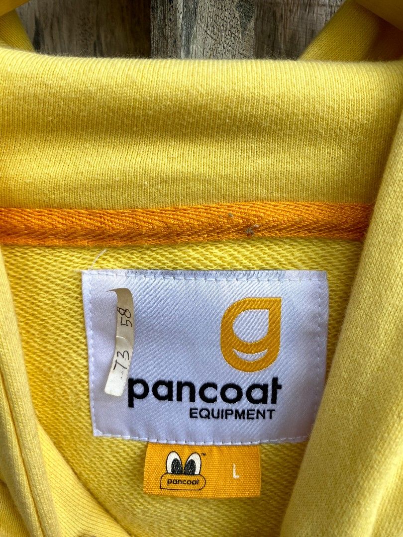 PANCOAT, Fesyen Pria, Pakaian , Atasan di Carousell