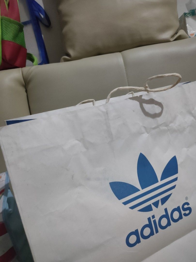 Paperbag Adidas large original / paper bag adidas, Serba Serbi, Others ...