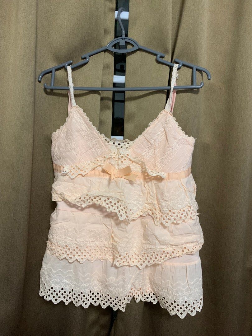 Peach color top for female, Women's Fashion, Tops, Blouses on Carousell