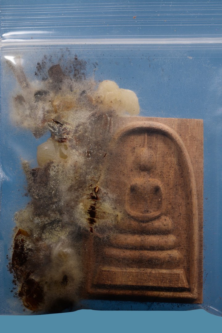 Phra Somdej Roon Ruay Tee Soot ( 300 year Wat Rakang Temple Pillar wood ...