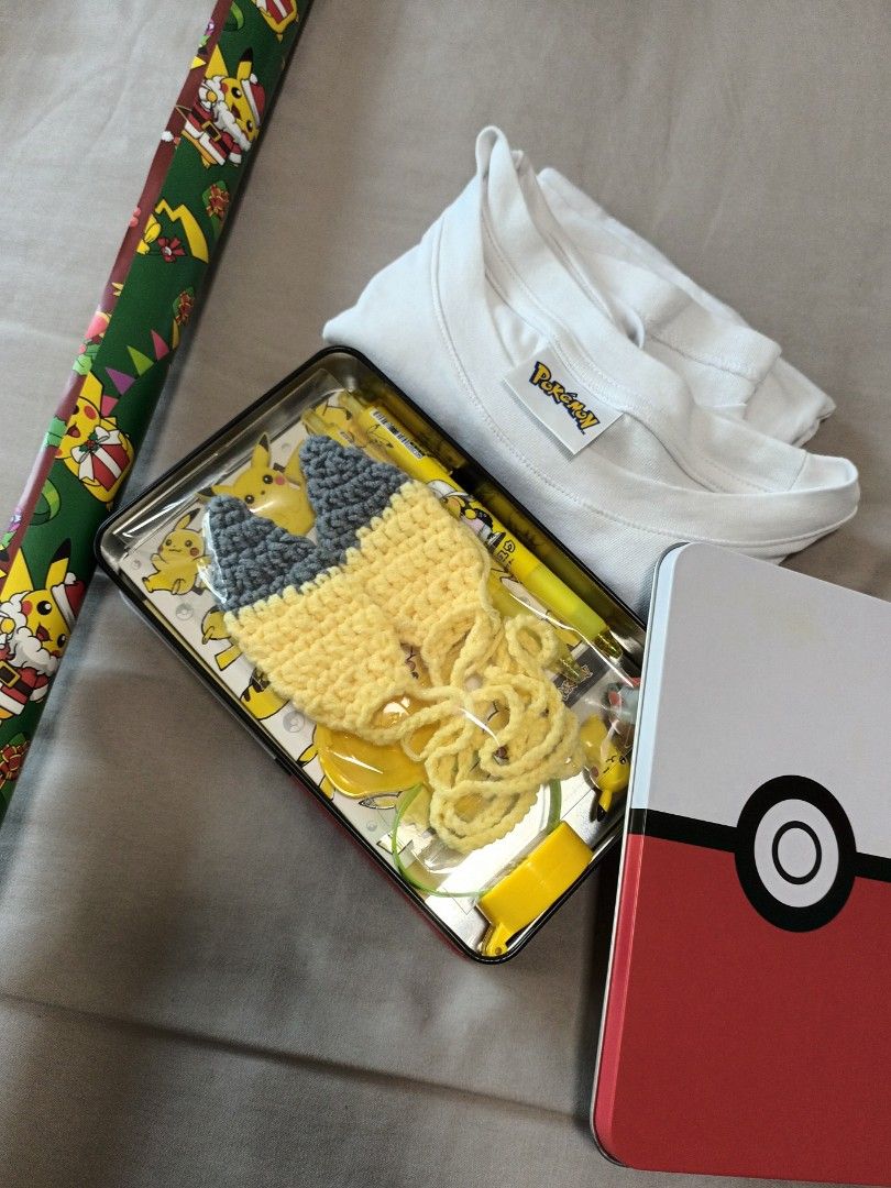 Pikachu merch set, Hobbies & Toys, Memorabilia & Collectibles, Fan ...