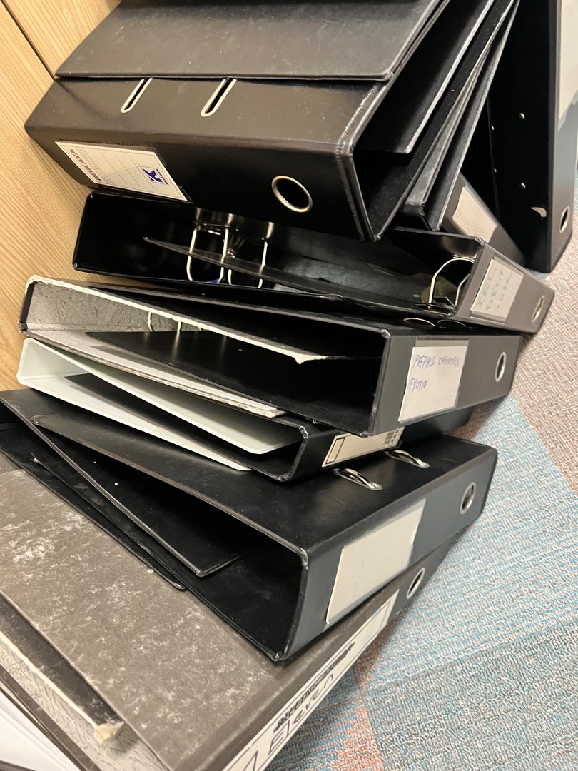 Ring files 3-inch and 1-inch, Hobbies & Toys, Stationery & Craft ...