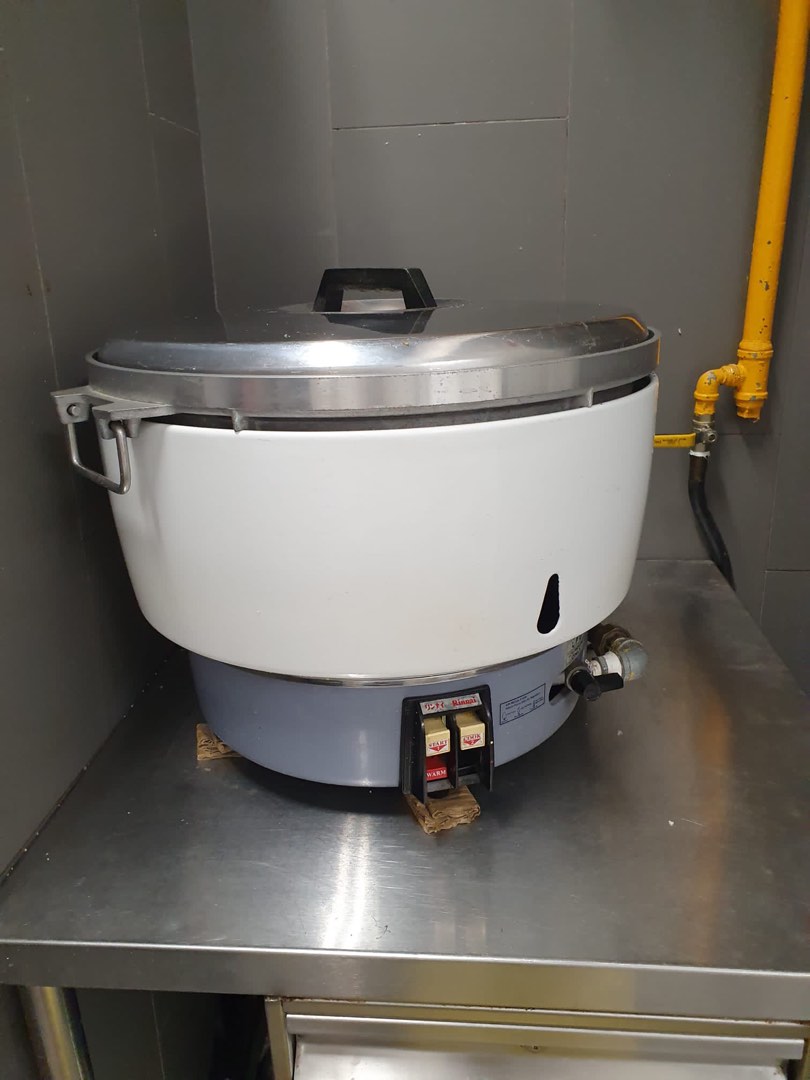 Rinnai Commercial Gas Rice Cooker, TV & Home Appliances, Kitchen Appliances, Cookers on Carousell