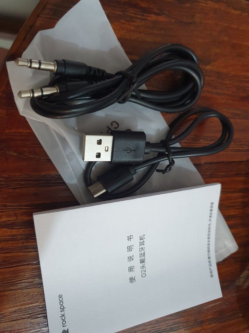 Rockspace Wireless Headphones 02, Audio, Headphones & Headsets on Carousell