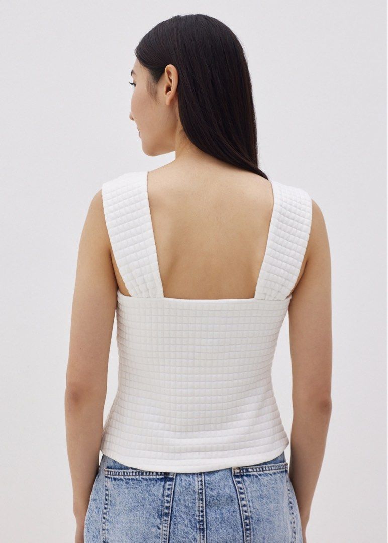 (S) Love bonito, Nayeli textured bustier top in white, Women's Fashion, Tops, Sleeveless on ...