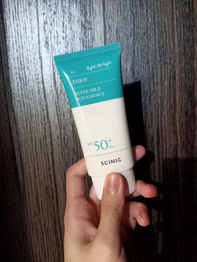 Scinic Enjoy Super Mild Sun Essence SPF 50+ PA++++ 50mL, Beauty ...