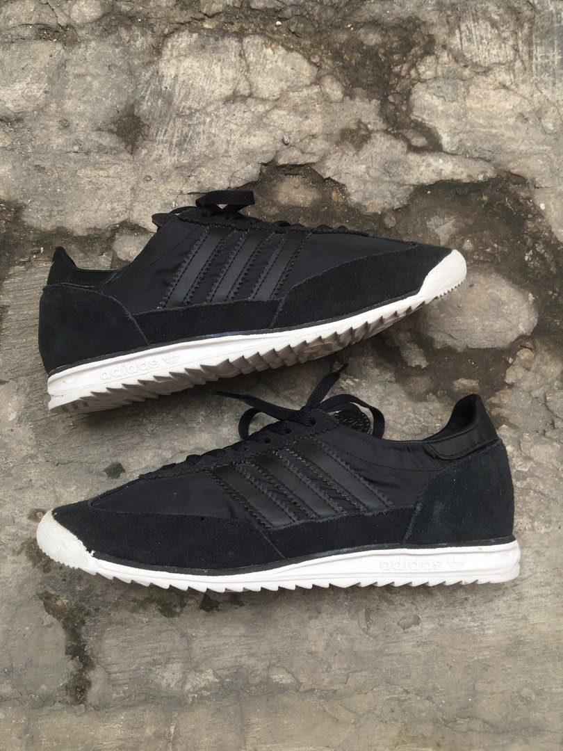 sepatu adidas sl72 size 40, Fesyen Pria, Sepatu , Sneakers di Carousell
