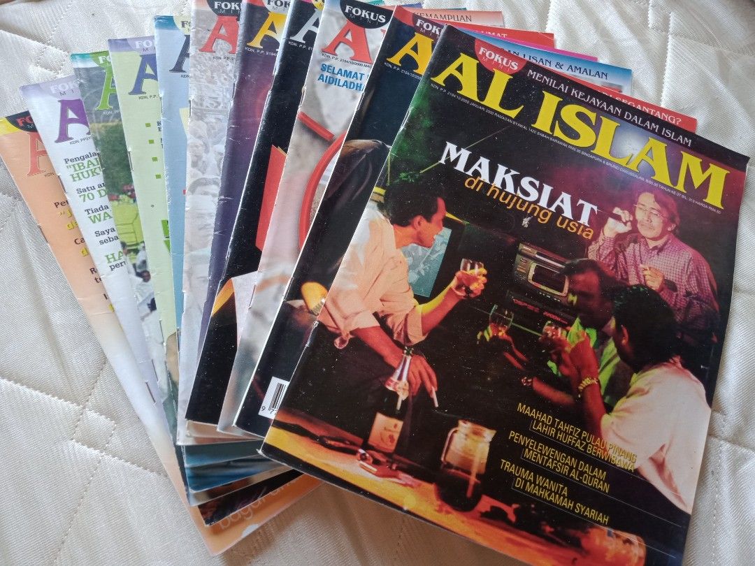 Set Majalah Al-Islam Tahun 2000, Hobbies & Toys, Books & Magazines ...
