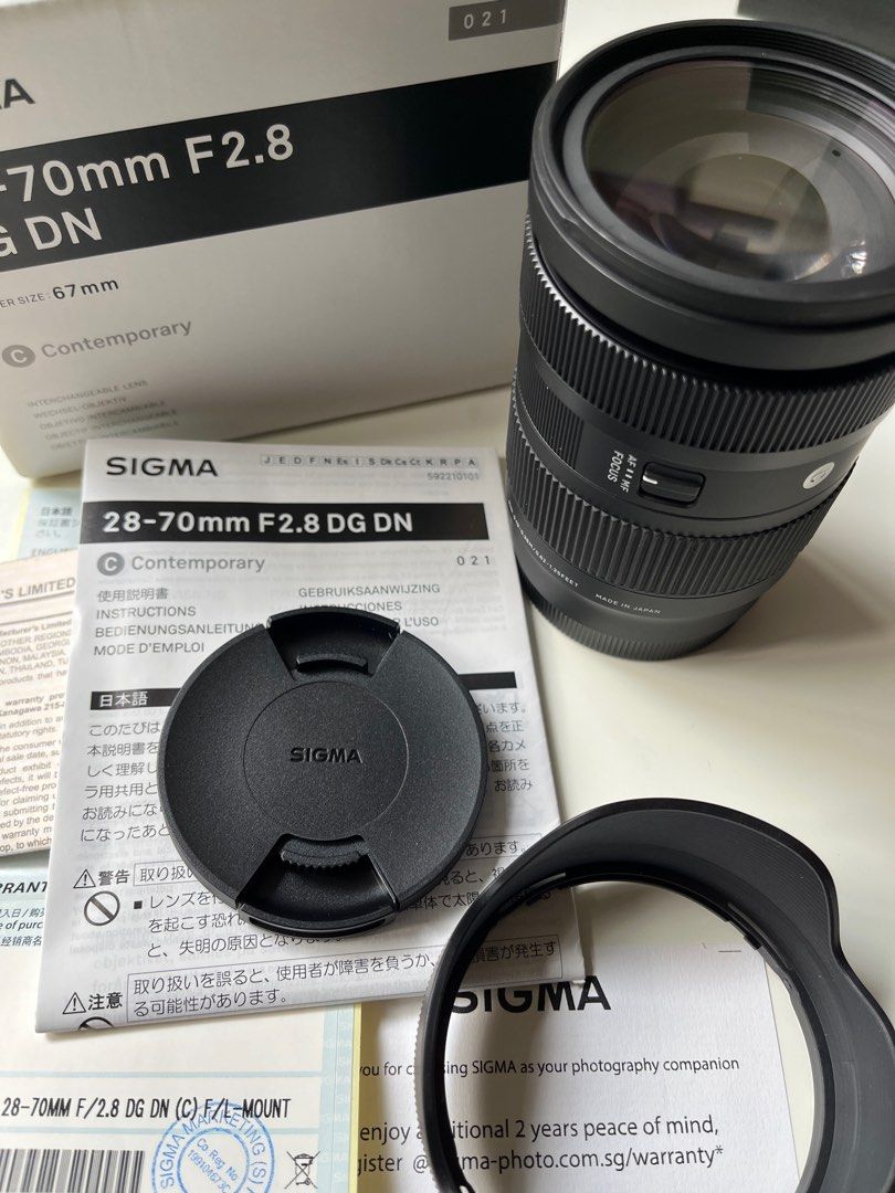 Sigma 28-70mm f2.8 DG DN L Mount, Photography, Lens & Kits on Carousell