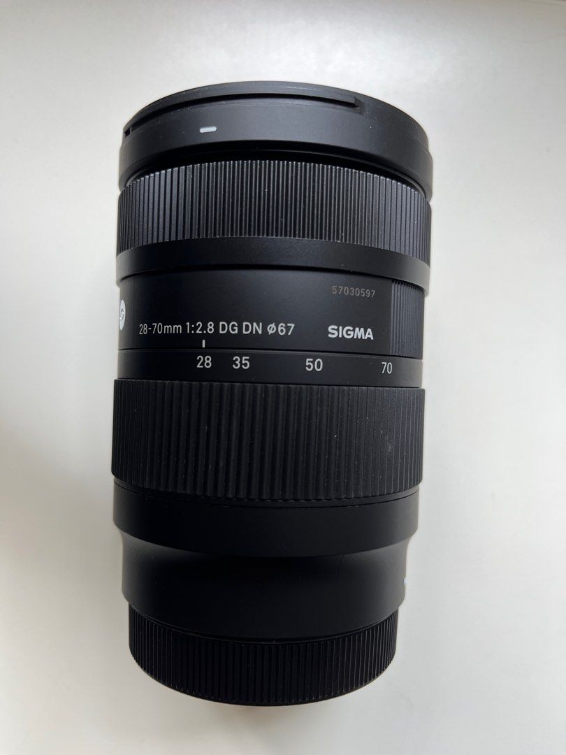Sigma 28-70mm f2.8 DG DN L Mount, Photography, Lens & Kits on Carousell
