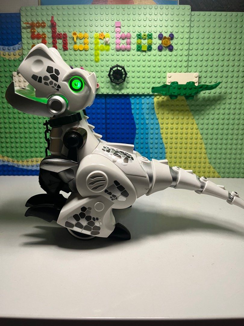 Silverlit Train My Dino Interactive Toy Robot, Hobbies & Toys, Toys ...