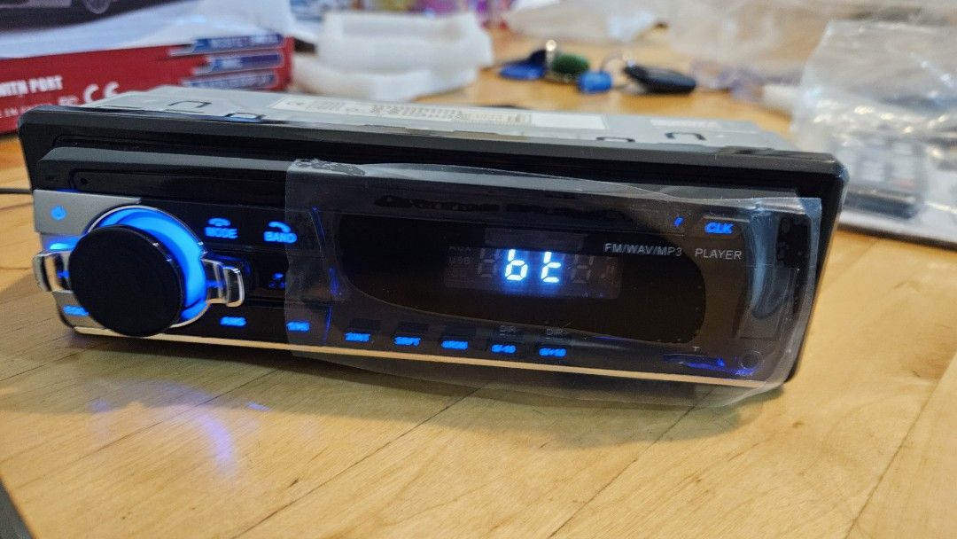 Single Din Bluetooth Radio Head Unit - Brand New., Car Accessories ...