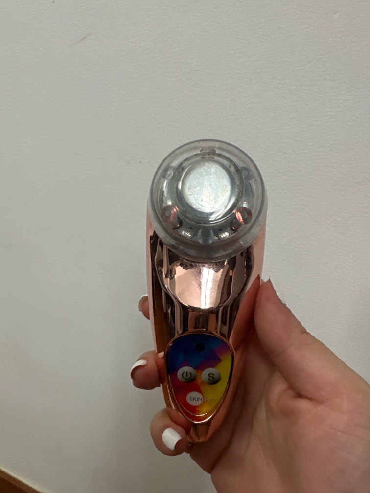 Skin Inc LED trilight anti ageing device, Beauty & Personal Care, Face ...