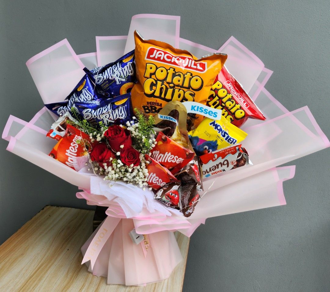Snack bouquet, Hobbies & Toys, Stationery & Craft, Flowers & Bouquets ...