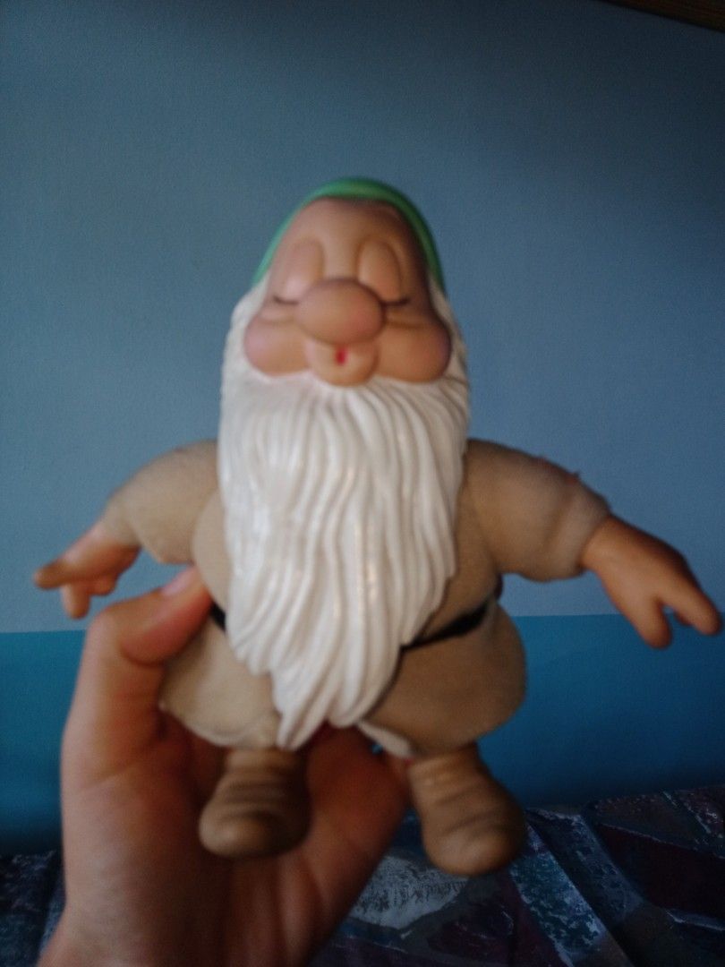 Snow White Dwarves Collection Disney Merchandise, Hobbies & Toys ...