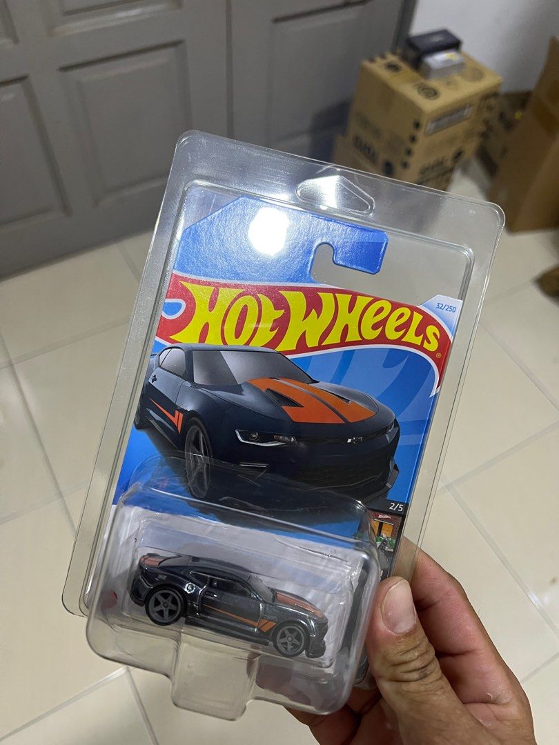 STH CASE B 2024, Hobbies & Toys, Collectibles & Memorabilia, Fan ...