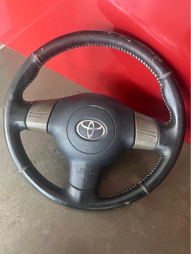 Toyota Wish ZNE10 Steering Wheel with clock spring, Car Accessories ...