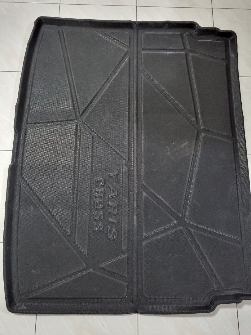 Toyota Yaris Cross Car Boot Mat, Car Accessories, Accessories on Carousell
