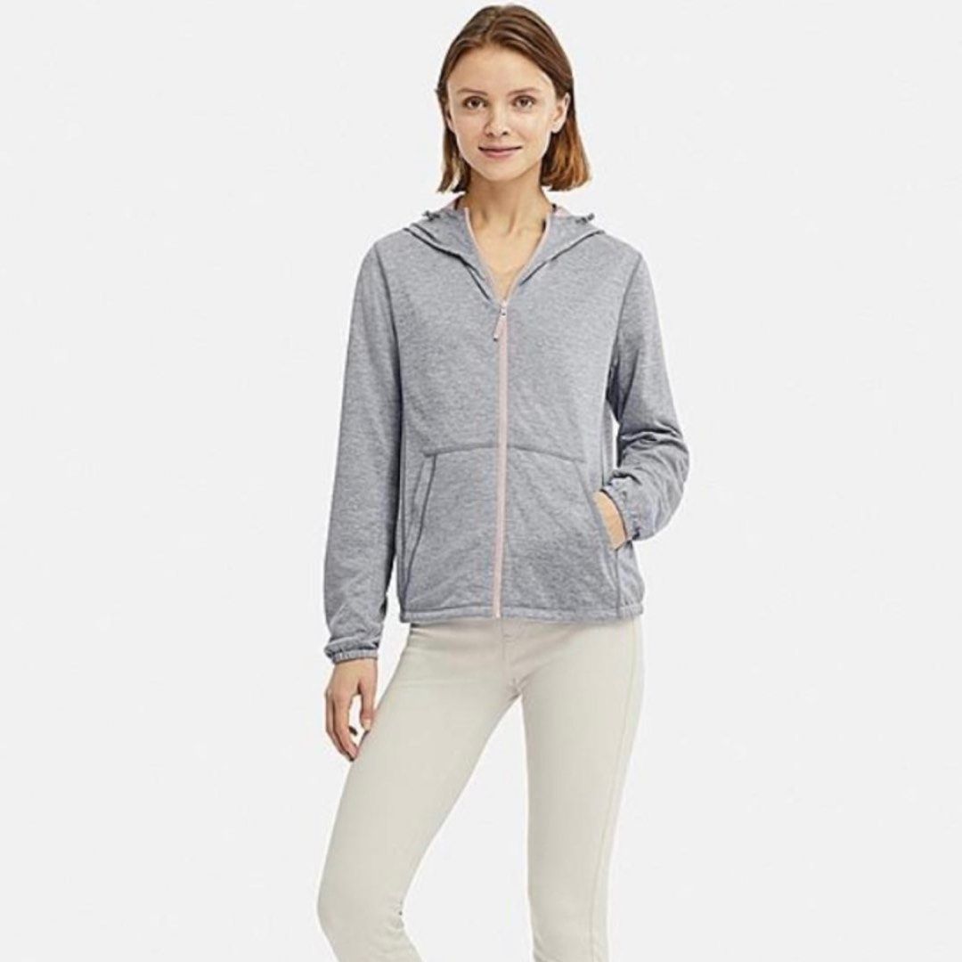 Uniqlo Reversible Parka Pink/Gray, Women's Fashion, Coats, Jackets and ...