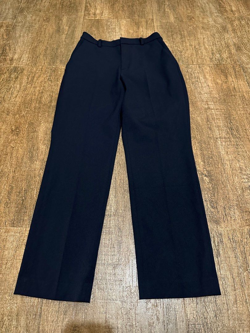 UNIQLO smart pants, Women's Fashion, Bottoms, Other Bottoms on Carousell