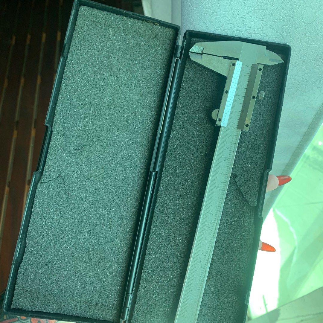 Vernier Scale Metal Caliper (cm/mm) 6inches, Commercial & Industrial ...