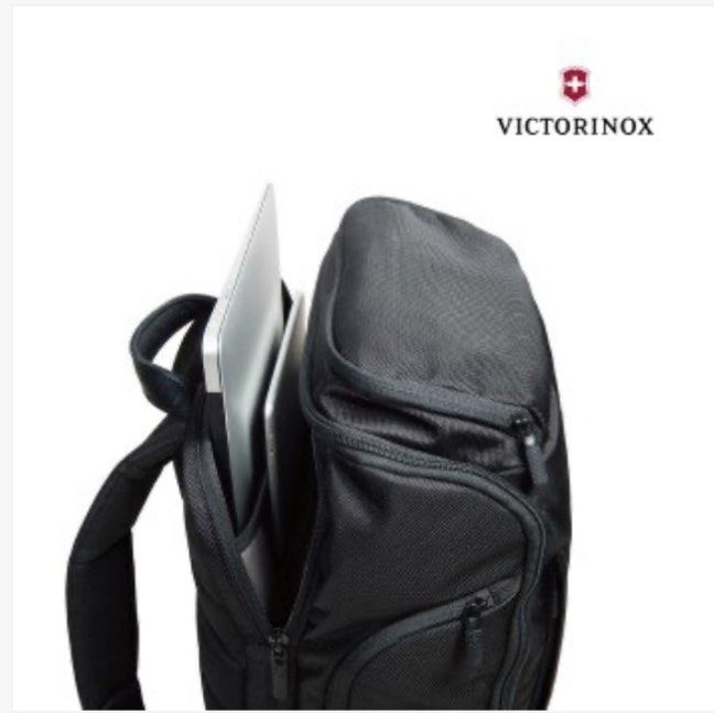 Victorinox laptop backpack, 男裝, 袋, 背包 - Carousell
