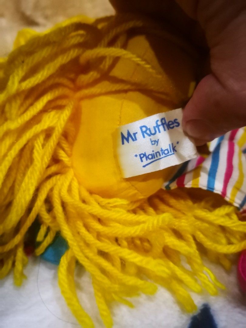 VINTAGE 1980's Mr. Ruffles Plush Yellow, Hobbies & Toys, Toys & Games ...